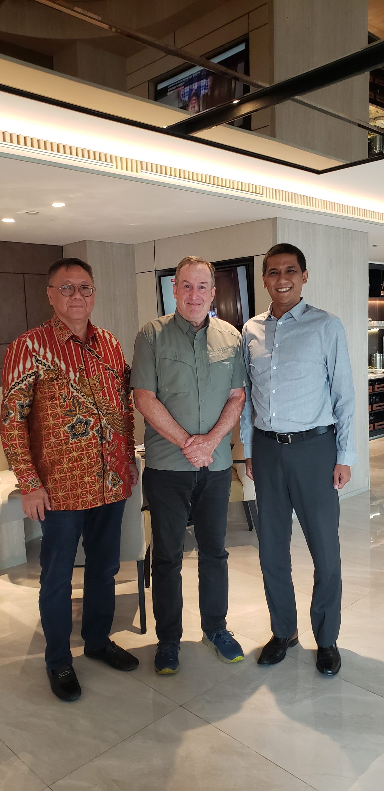 Gallery – Outlook Indonesia