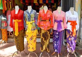 Social/Culture/Education – Outlook Indonesia